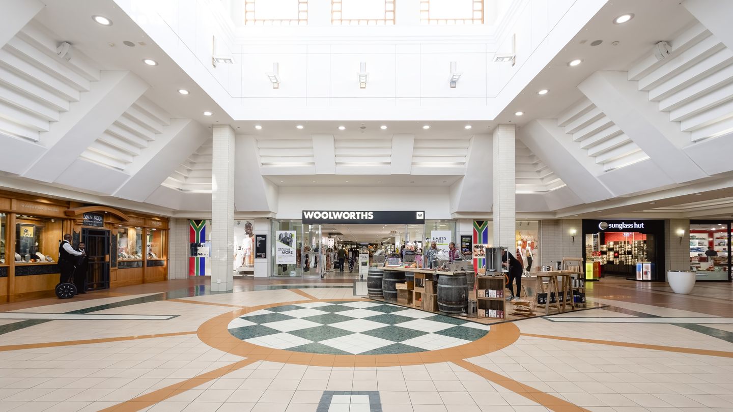 Marketing & Advertising | Somerset Mall